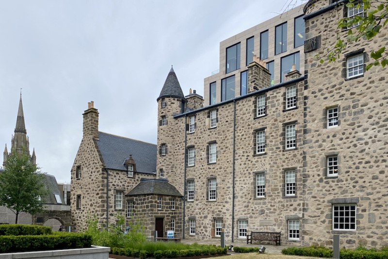 The Glass Floor of Provost Skene's House - Ailish Sinclair